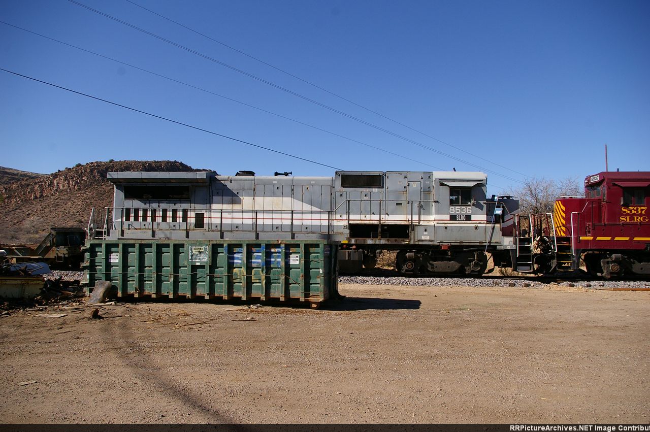 SLRG 8536 ON THE AZER